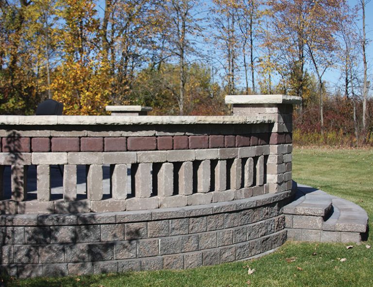 Retaining Walls – StoneQuest Inc